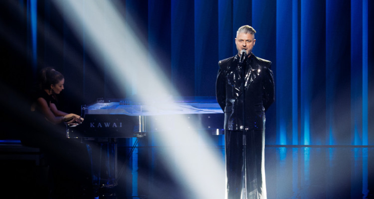 Pierre Lapointe, Lou-Adriane Cassidy et France D’Amour dans les ...